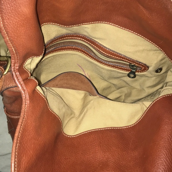 Levenger | Bags | Levenger Crossbody | Poshmark